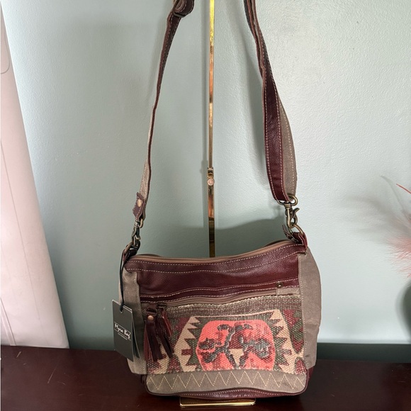 Myra Bag | Bags | Myra Bag Patterned Interior Tote | Poshmark